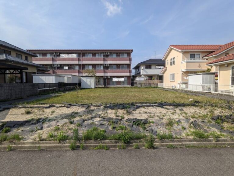 南道路の日当り良好な土地。駅から徒歩約8分。建築条件なしです。 アサヒ開発｜愛知県尾張旭市の不動産会社